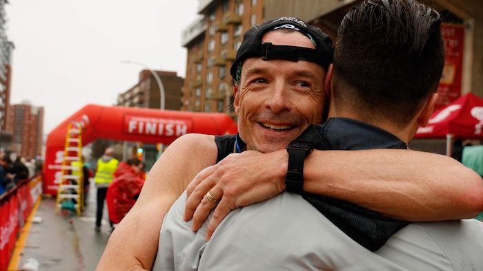 Défi pancanadien : les jumeaux Charlebois réunis le temps d'une course ...