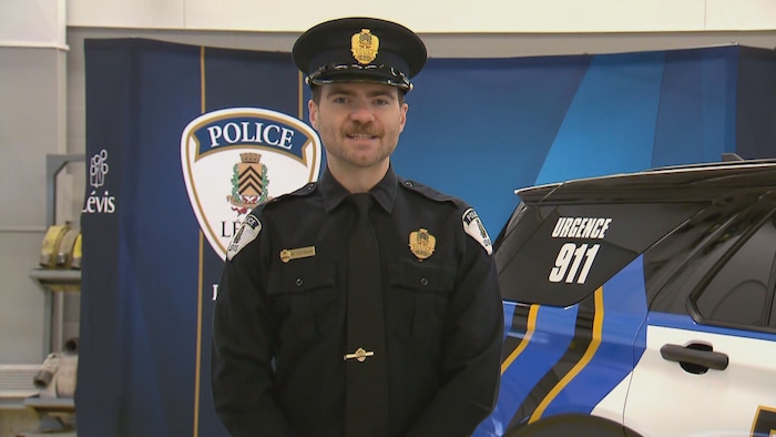 Le nouveau design de la police de Lévis dessiné par un patrouilleur ...