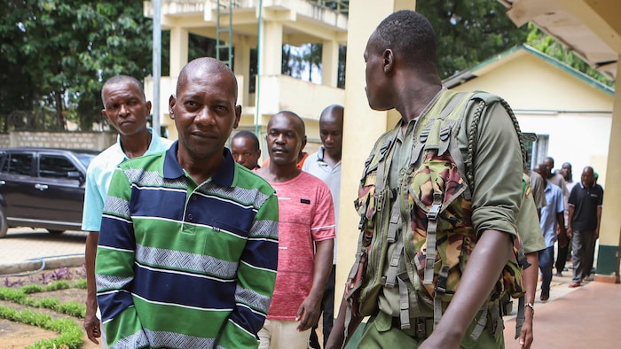 Kenya : le chef d’une secte apocalyptique jugé pour la mort de 440 de ...