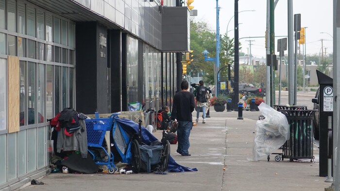 Nouveaux refuges d’urgence : entre crise sociale et mécontentement de ...