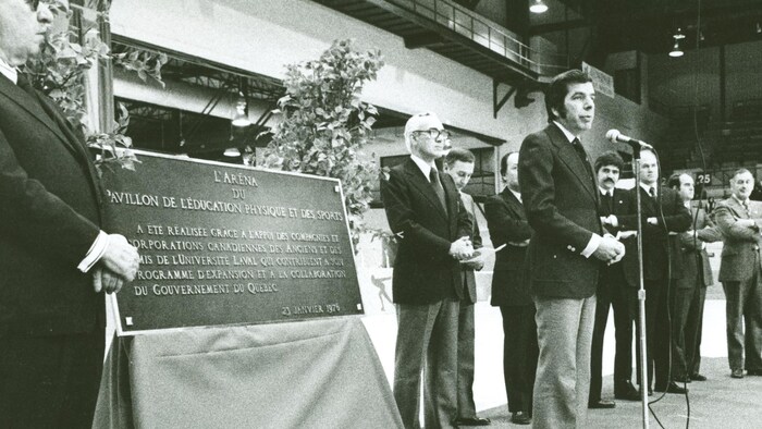 Le PEPS de l'Université Laval fête ses 50 ans | Radio-Canada