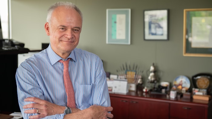 Un syndicat attend les détails des investissements en diplomatie de ...