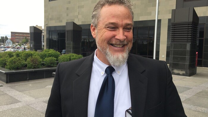 Procès de la GRC : de l'armement militaire pour les corps policiers ...