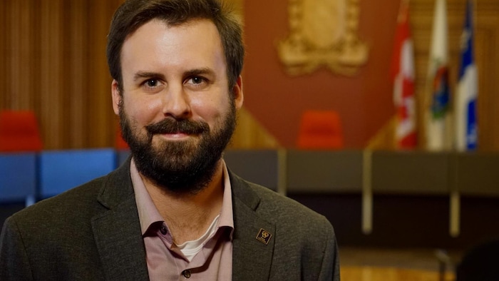 Les coûts explosent pour la rénovation de la piscine régionale des ...