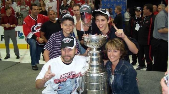 La physiothérapie sportive, une passion commune pour un père et son ...