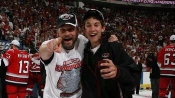 La physiothérapie sportive, une passion commune pour un père et son ...