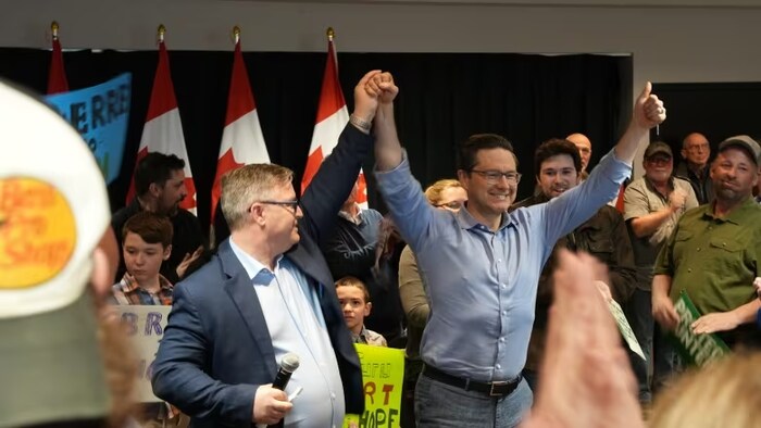 Le chef conservateur Pierre Poilievre courtise Terre-Neuve pour la 4e ...
