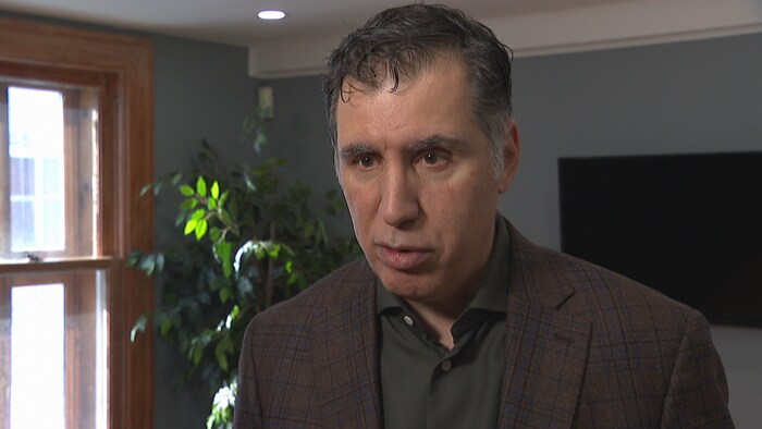 Pourquoi la violence contre les agents dans les prisons augmente-t-elle ...