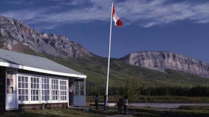 Un pilote des T.N.-O. fait don de sa collection d’images retraçant 50 ...