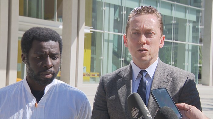 Un homme noir blessé par balles se dit satisfait du plaidoyer du ...