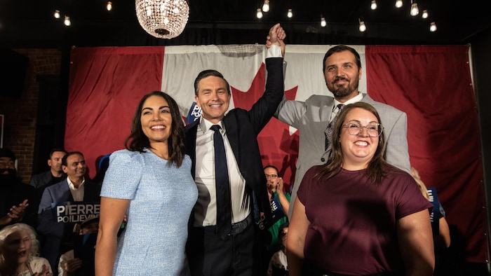 Pour ou contre le leadership de Poilievre? Des délégués conservateurs s ...