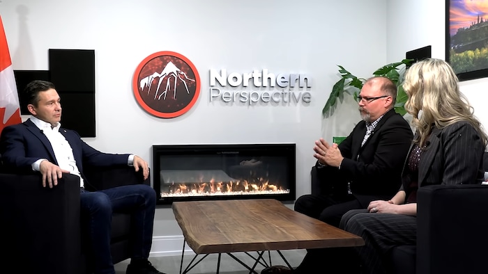 Des élus conservateurs doutent du leadership de Pierre Poilievre | Radio-Canada