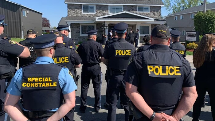 Les funérailles du sergent Eric Mueller auront lieu jeudi au Centre ...