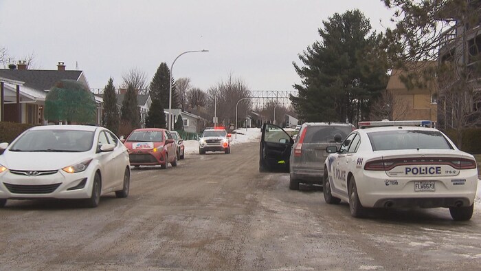 Intervention pour un homme armé à Trois-Rivières | Radio-Canada