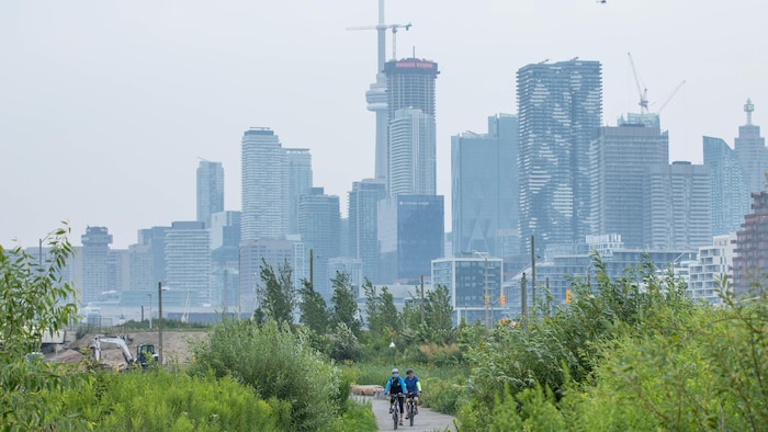 Mauvaise qualité de l’air dans le sud de l’Ontario | Radio-Canada