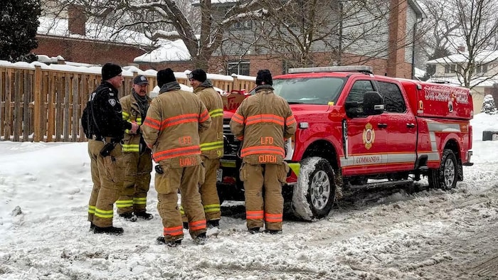 Fabrication possible d’engins explosifs : quatre arrestations à London ...