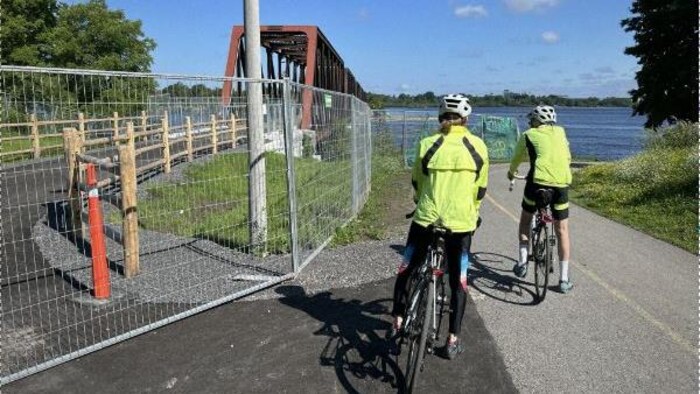 Impatience autour de l’ouverture du pont Chef-William-Commanda | Radio ...