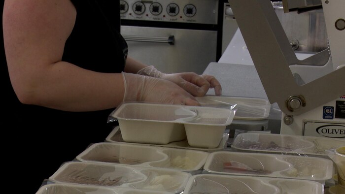 Les popotes roulantes essentielles pour nourrir les gens et briser leur ...