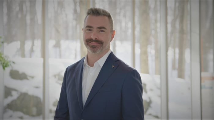Perdu dans la poste | Radio-Canada
