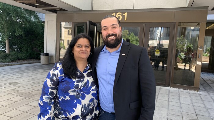 Retrait des cinq accusations contre Alex Silas, de l’AFPC | Radio-Canada