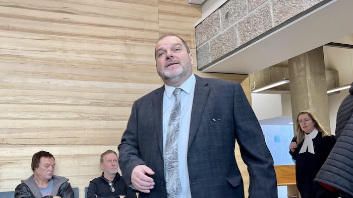 Un contre-interrogatoire serré pour la présumée victime d’Harold LeBel ...