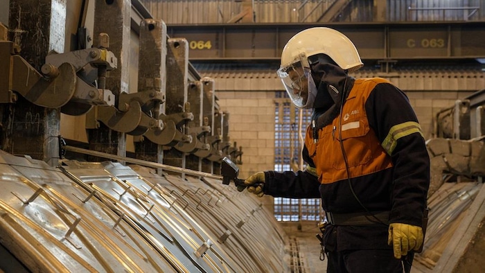 Les alumineries et les autres industries ont des solutions aux tarifs | Radio-Canada