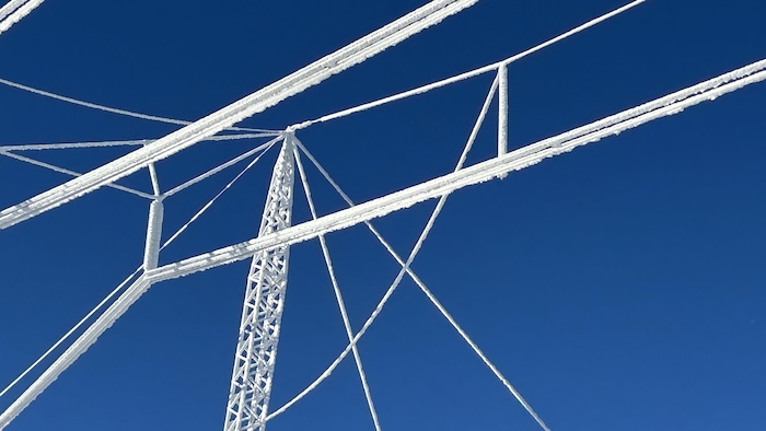 Les réparations de la ligne électrique de Romaine-3 et 4 ont coûté ...