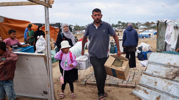 Près de 450 000 déplacés à Rafah pendant que les raids israéliens ...