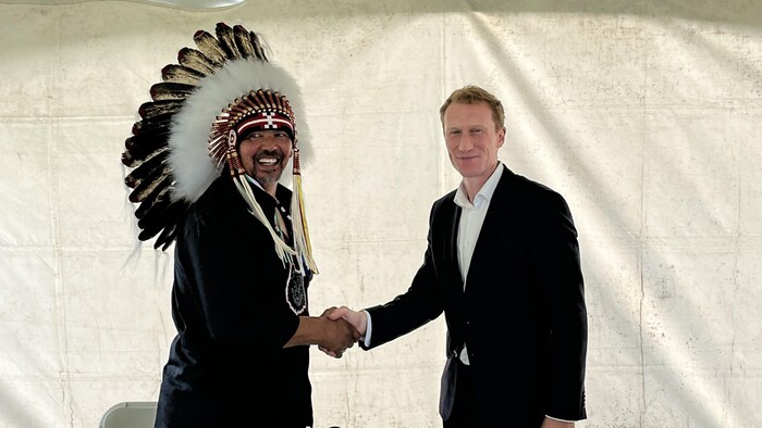 De nouveaux mocassins (politiques) pour Michèle Audette | Radio-Canada