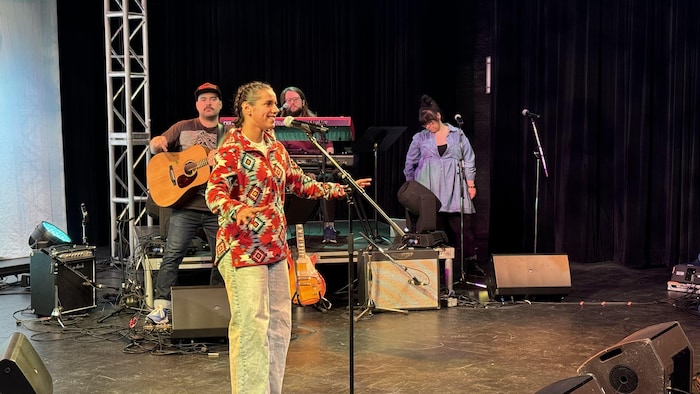 Trois artistes émergents, trois styles musicaux différents | Radio-Canada