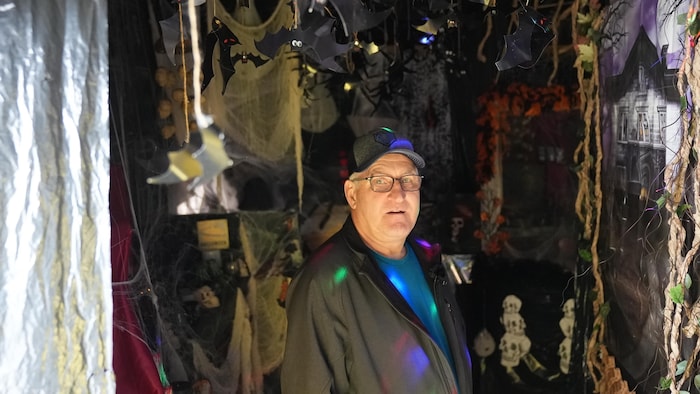 Une maison hantée très populaire le soir de l’Halloween | Radio-Canada
