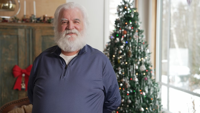 Promenade au cœur du royaume du Père Noël de Saint-Stanislas | Radio-Canada