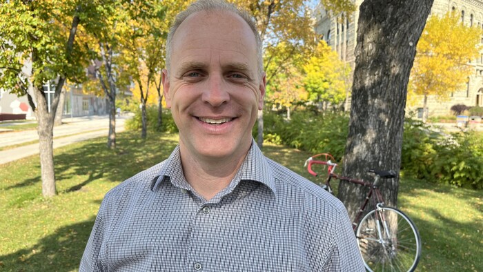 L’ancien candidat à la mairie de Winnipeg, Rick Shone est candidat du ...