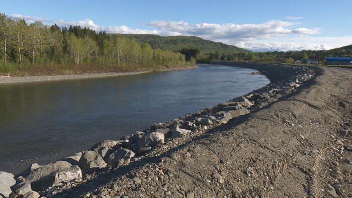190 000 $ d’amendes pour enrochement illégal de la rivière Cap-Chat ...