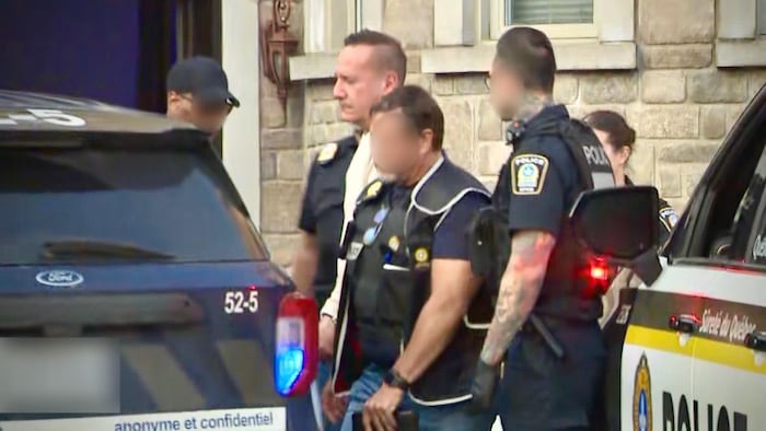 Frappe majeure du SPVM et de la SQ contre le clan Rizzuto | Radio-Canada