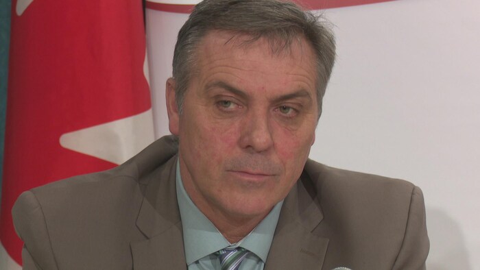 Robert Mitchell vise la direction du Parti libéral de l’Île-du-Prince ...