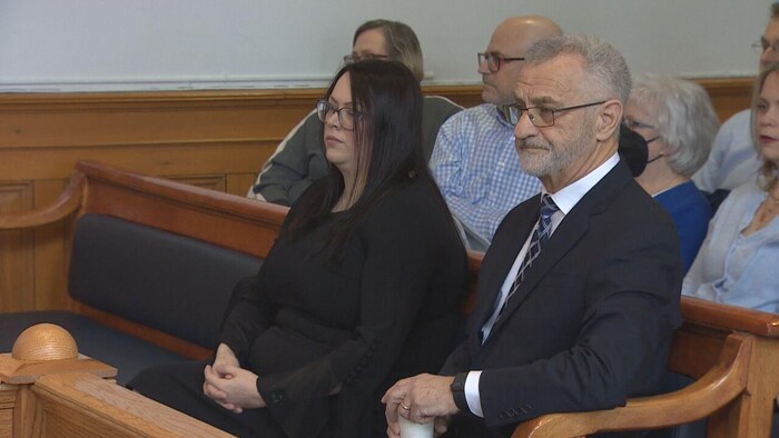 Accusée de « poursuite malicieuse », la Couronne demande une pause ...