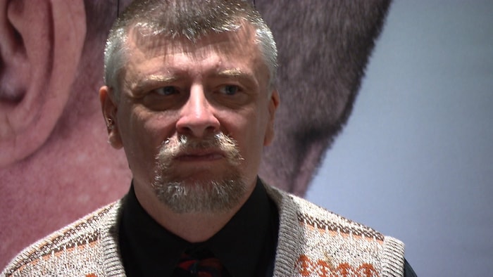 Une exposition pour déstigmatiser l’aide sociale | Radio-Canada