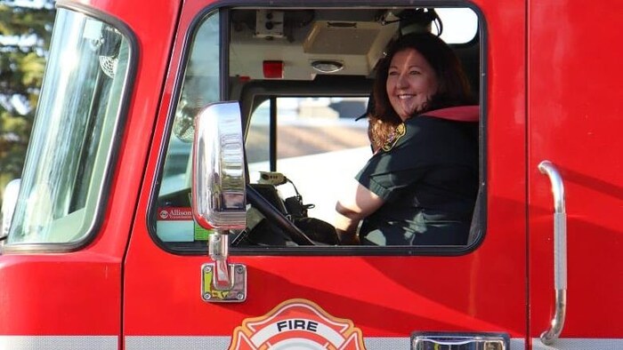 La première pompière de Brandon prend sa retraite après 28 ans de ...