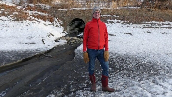 Un Winnipégois déplore le déversement d’eaux usées dans la rivière ...