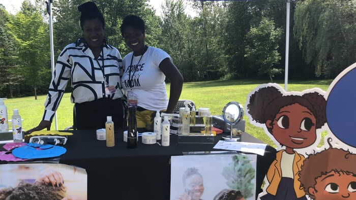 Un premier Afro pique-nique chic pour Black Estrie | Radio-Canada