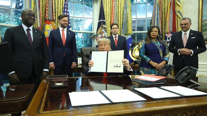 La RDC et le Rwanda signent un accord de paix | Radio-Canada