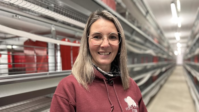 10 000 poules plus tard, une agronome de La Baie se lance dans la ...