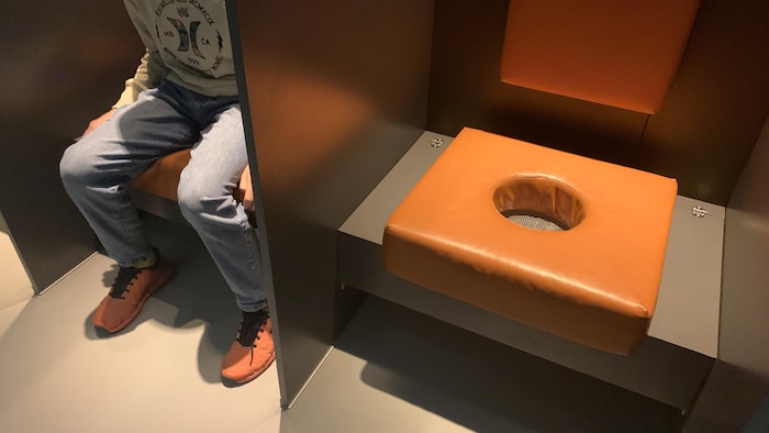 J’ai testé l’exposition Oh merde… avec deux préados | Radio-Canada