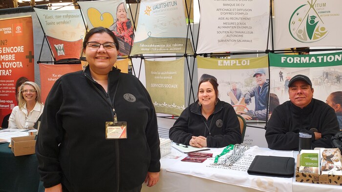 Les jeunes répondent à l’appel au Salon de l’emploi à Sept-Îles | Radio ...