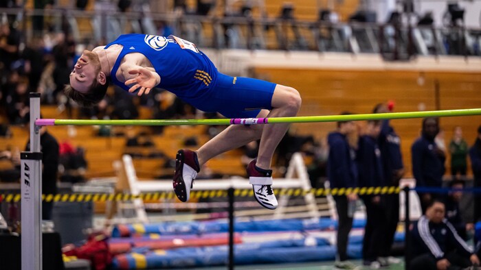 L’argent en lancer du poids pour Samuel Bourque au championnat U Sports ...