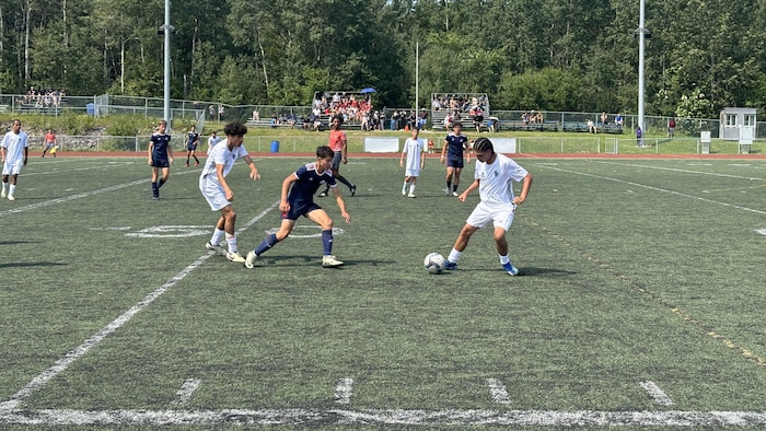 Le club de soccer Le Venturi satisfait du déroulement des sélections ...