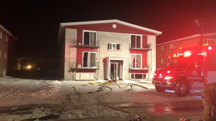 Incendie dans un logement à Sept-Îles | Radio-Canada