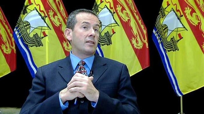 Plage Parlee : des actions avant l’été, selon le ministre Serge ...