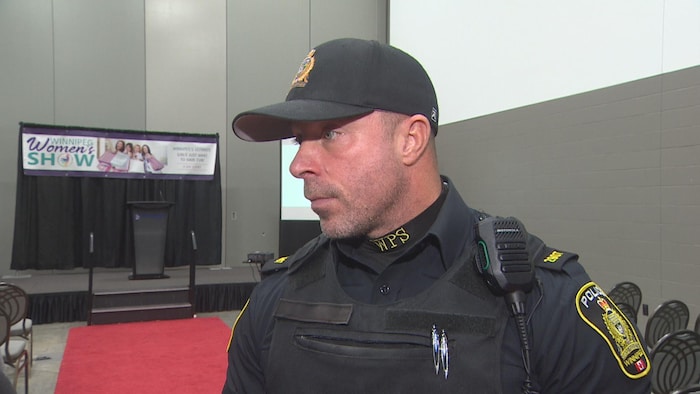 Des Winnipégoises sensibilisées au danger des arnaques amoureuses ...